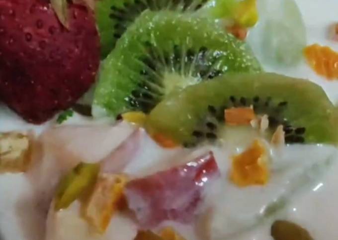 Mixed Fruit Raita Recipe by Ranjana Gupta - Cookpad