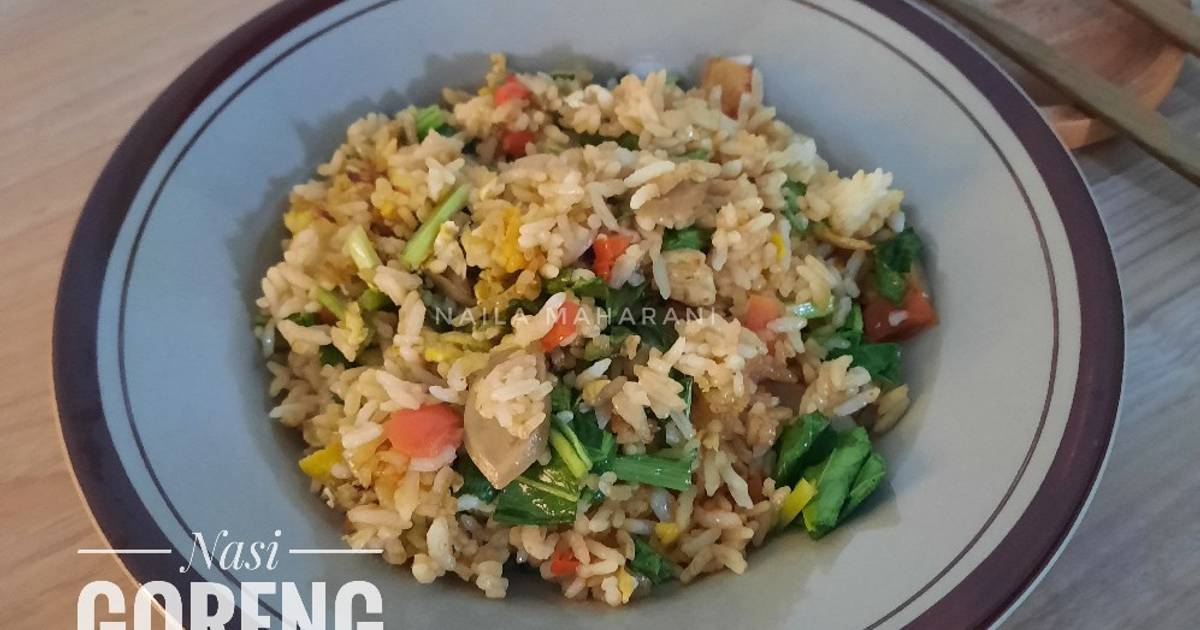 Resep Nasi Goreng Margarin Spesial oleh Naila Maharani - Cookpad