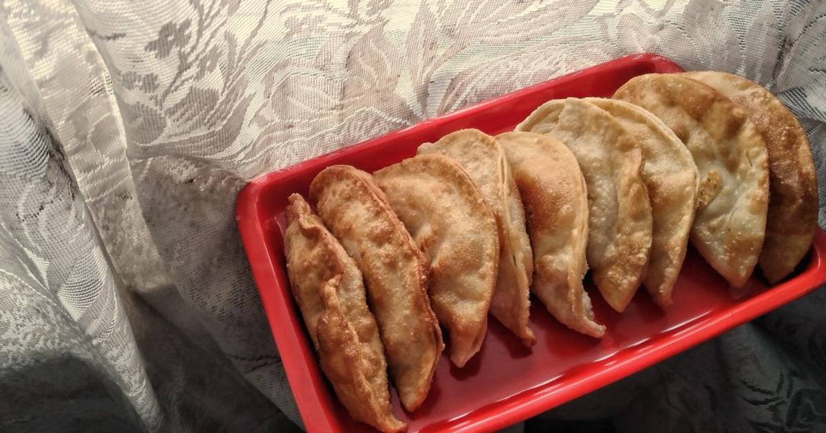 Resep Pangsit Isi Kentang Lumer oleh Iskan Detia - Cookpad