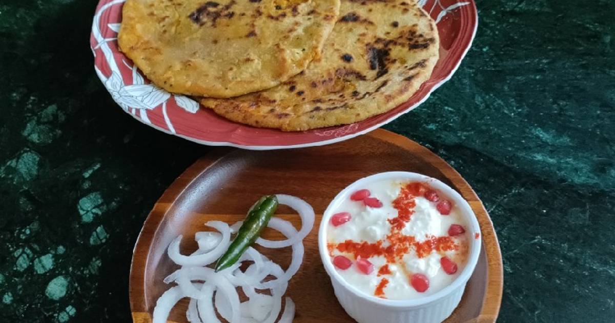 Aloo paratha with Dahi Recipe by Dr.Madhumita Mishra - Cookpad