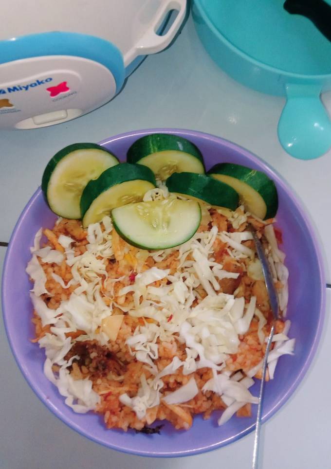 Resep Nasgor seadanya ala anak kos oleh Dapur Anak Kos - Cookpad