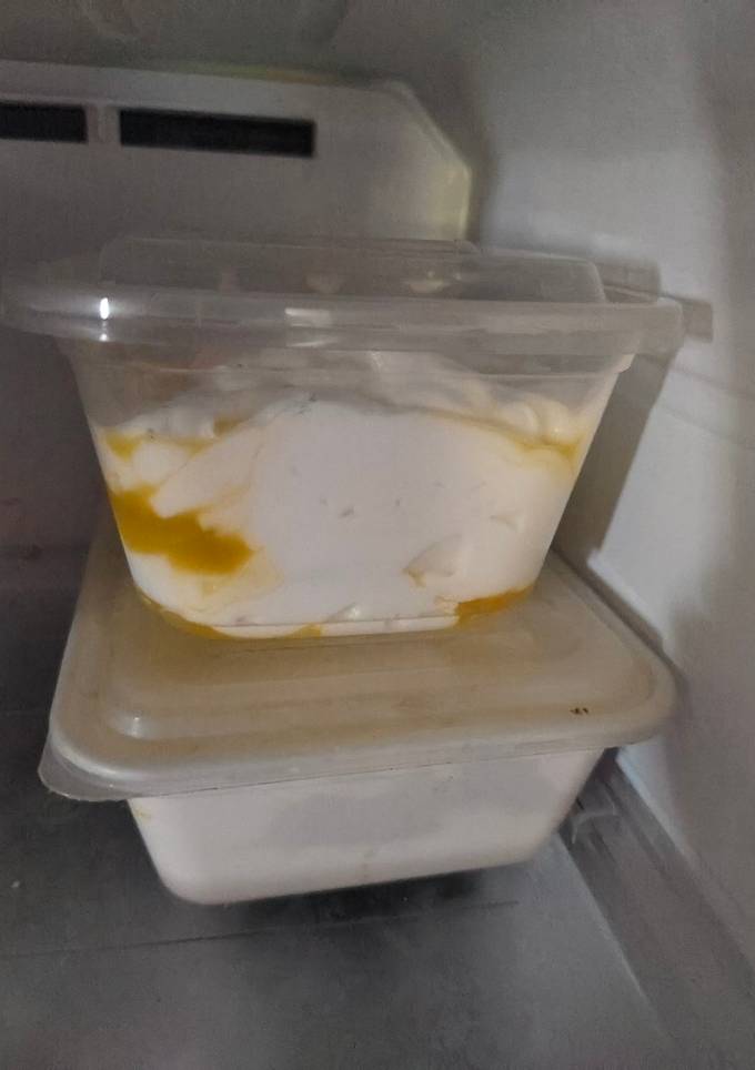 Resep Es Cream Whipped Cream Mangga Pao oleh Noviyanti - Cookpad