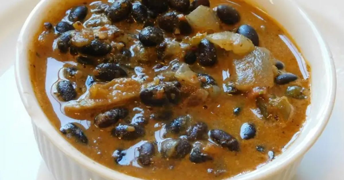 Black Beans Kootu Recipe by Lakshmi Sridharan Ph D - Cookpad