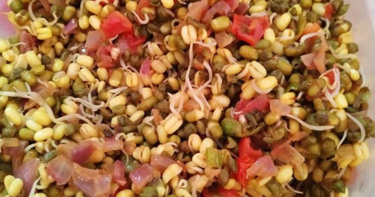 Mung moth Recipe by Sanjana Gupta - Cookpad