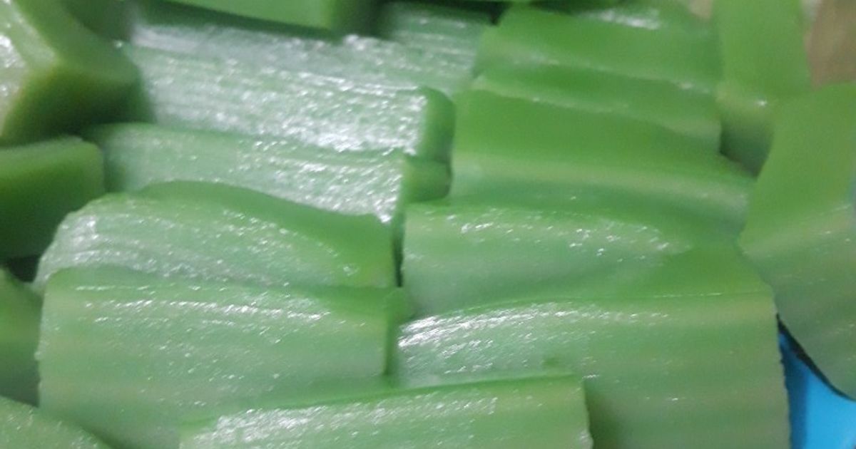 Resep Lapis Sagu Pandan oleh Ibun - Cookpad