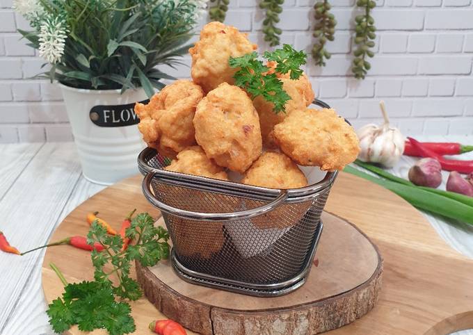 Resep 215. BOLA-BOLA AYAM UDANG oleh Ibu Endah - Cookpad