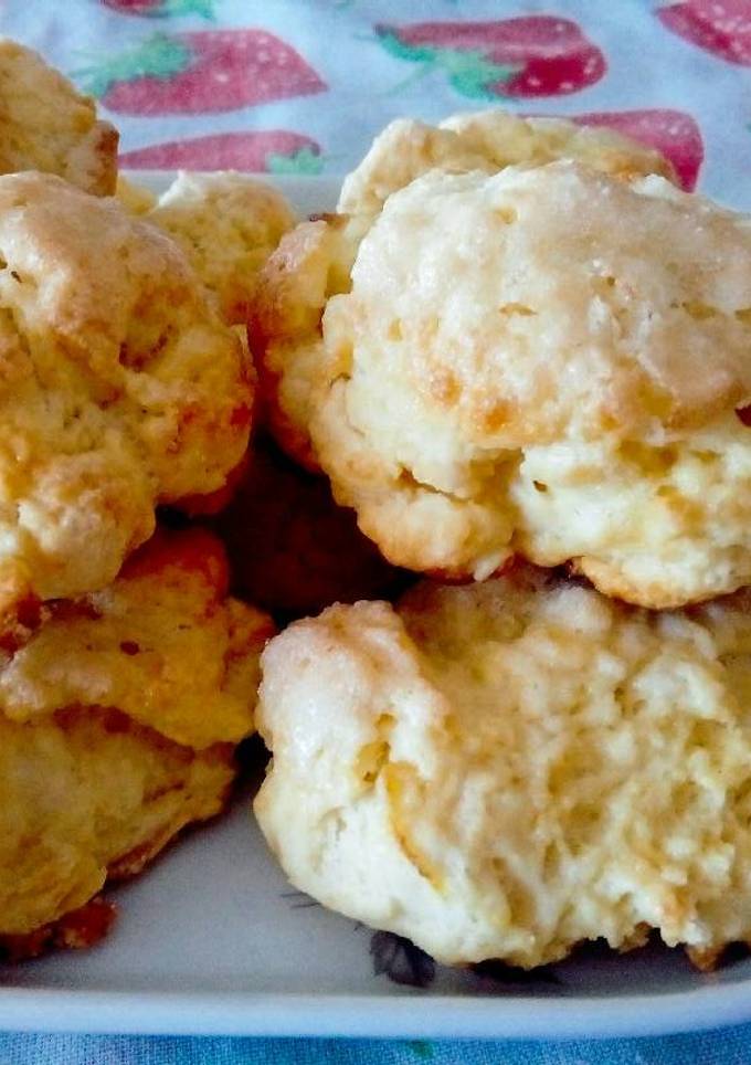 Scons de crema Receta de Norali - Cookpad