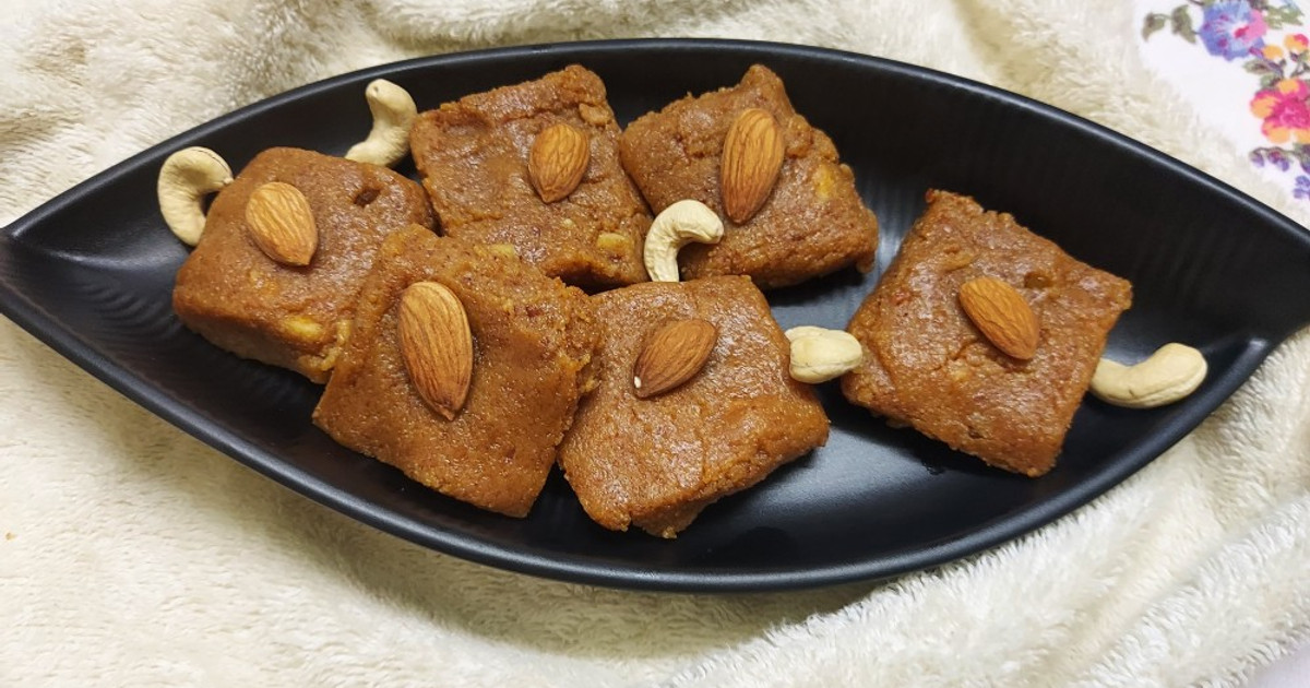 Ghee Residue Milk Cake Recipe by Kumkum Chatterjee - Cookpad