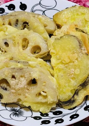 Sweet Potato And Lotus Root Tempura Recipe by 黒猫食堂