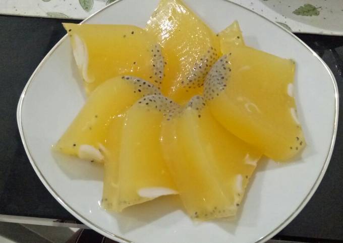 Resep Agar-agar jeruk kelapa muda oleh Andel - Cookpad