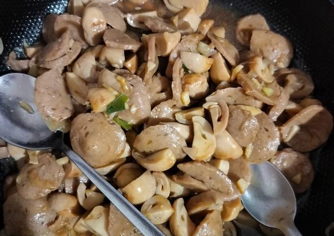 Resep Tumis jamur bakso oleh Bunda Desi - Cookpad