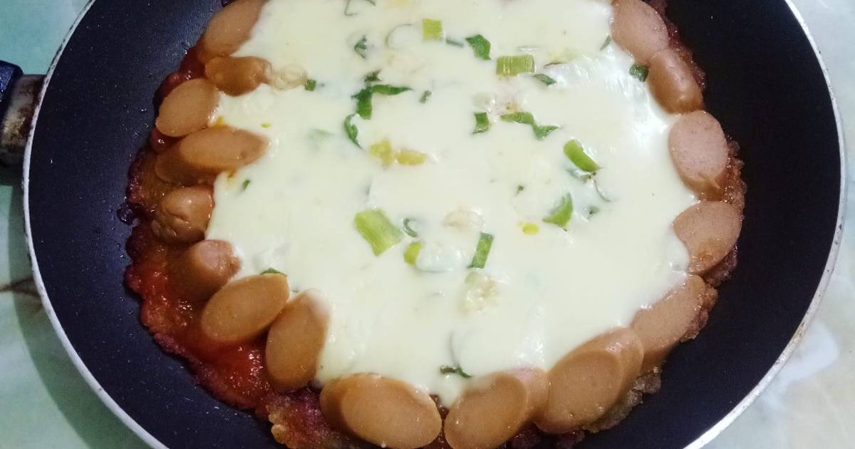 Resep Pizza Kentang Leleh oleh tanti sayonodiharjo - Cookpad