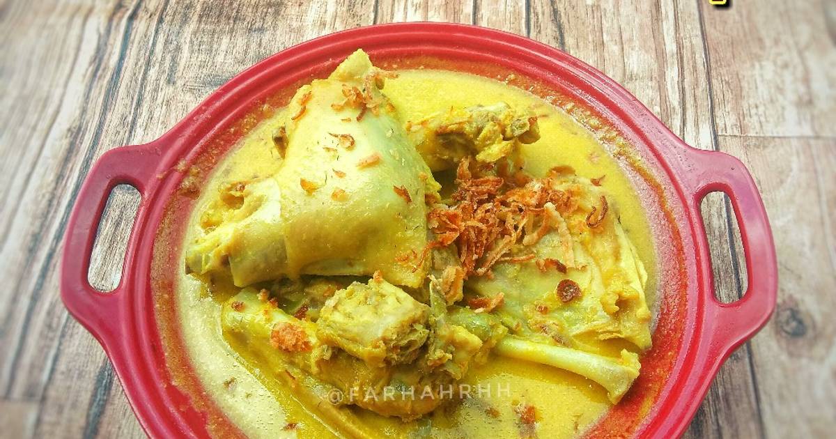 Resep Opor Pedas Ayam Kampung Khas Cepu oleh Farhah - Cookpad
