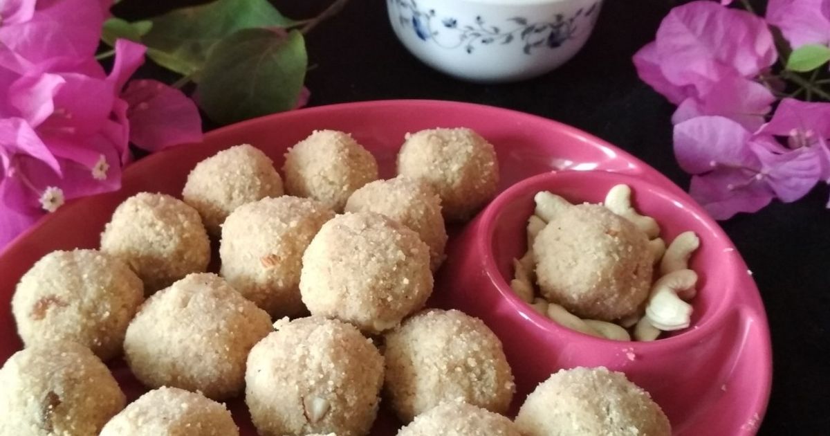 Whole Wheat Flour Laddu Recipe by Sana Jinabade - Cookpad