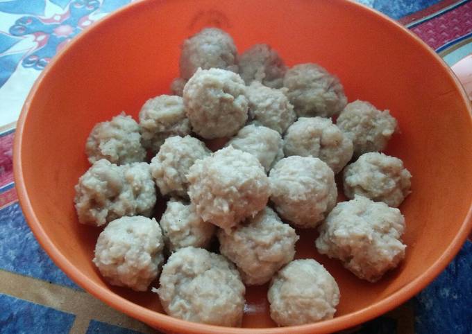 Resep Bakso ayam (metode uleg) oleh Nurmala S. - Cookpad