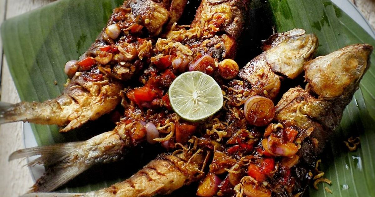 Resep Bandeng Goreng Sambal Keropok & Tips Agar Tulang Bandeng Tidak ...