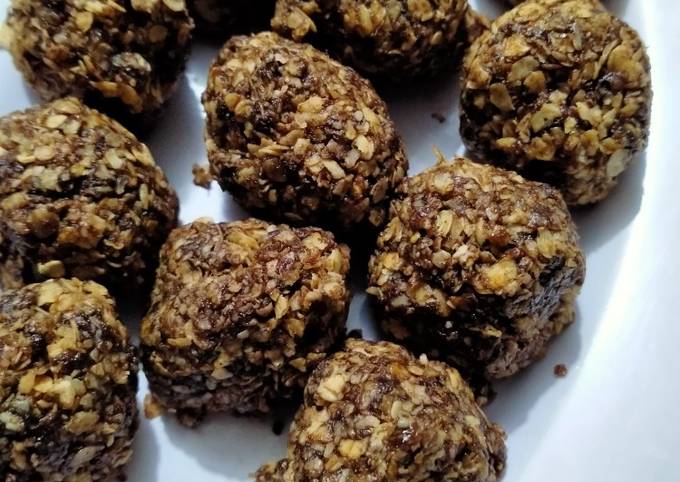 Resep Oat choco energy balls oleh Restu Arum - Cookpad