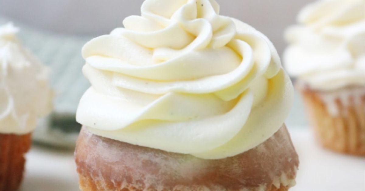 Banana Custard Cupcakes Recipe by Cupful of Sprinkles - Cookpad