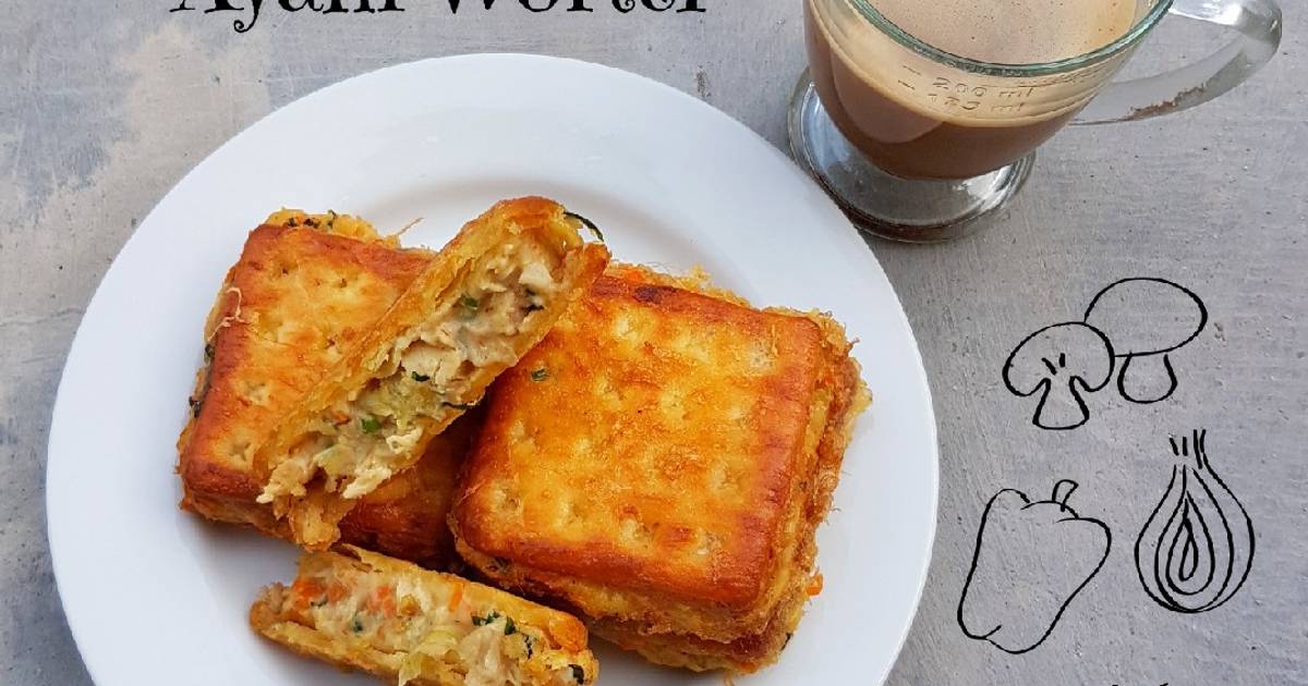 Resep Crackers Isi Ayam Wortel oleh lidia lestari - Cookpad