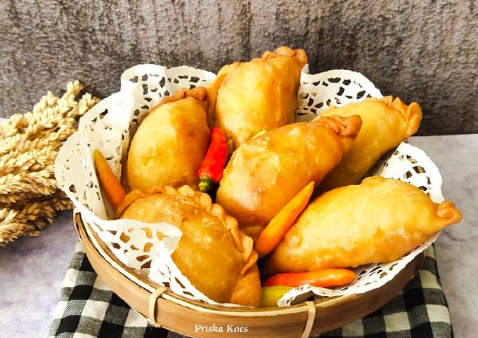 Resep Pastel Isi Telur oleh Priska Koes - Cookpad