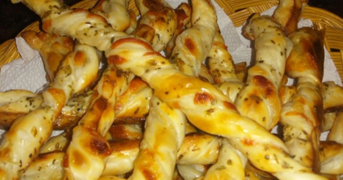 Torciditos De Queso Y Orégano Receta de Carina Cavallone- Cookpad