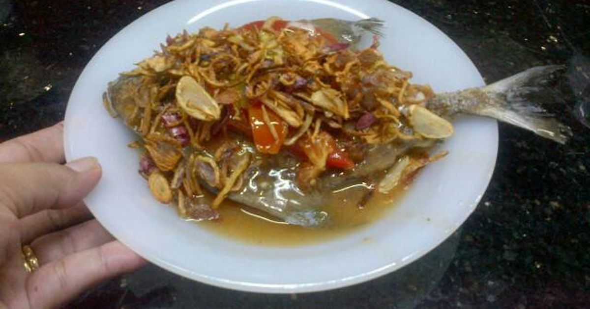 Resep Ikan Goreng Saos Jahe oleh Julyan Titi - Cookpad