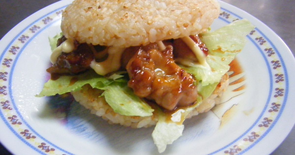 Easy Rice Burger With Teriyaki Chicken Recipe By ここみ☆ゆりあママ