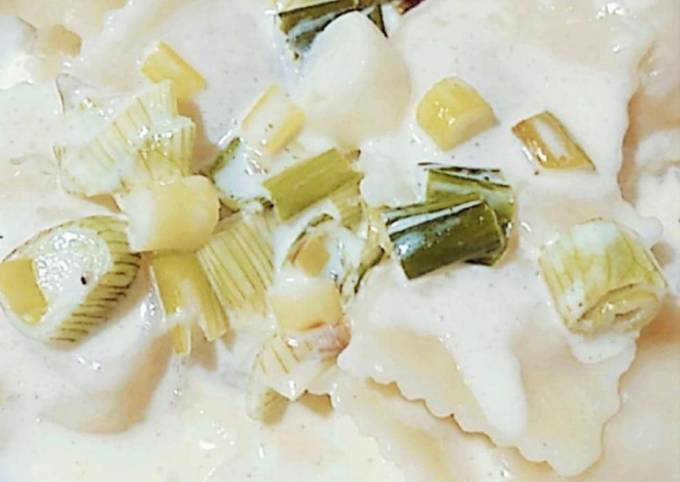 Ravioles con salsa al verdeo Receta de Recetas Fáciles 🦋- Cookpad