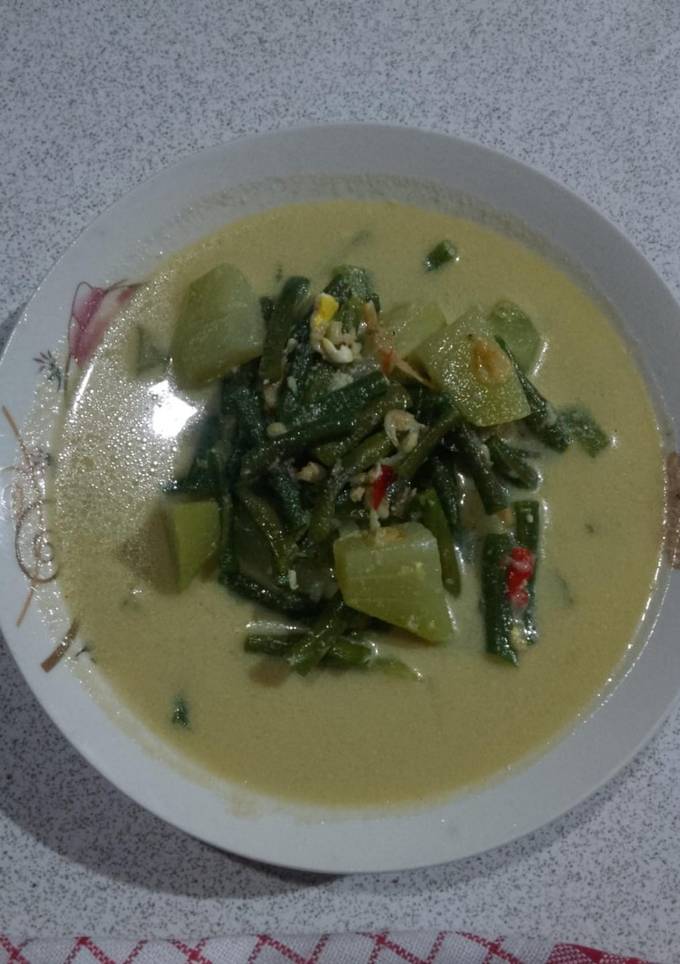 Resep Sayur Lodeh Kacang Panjang Labu Siam oleh Nunu Ulfah - Cookpad