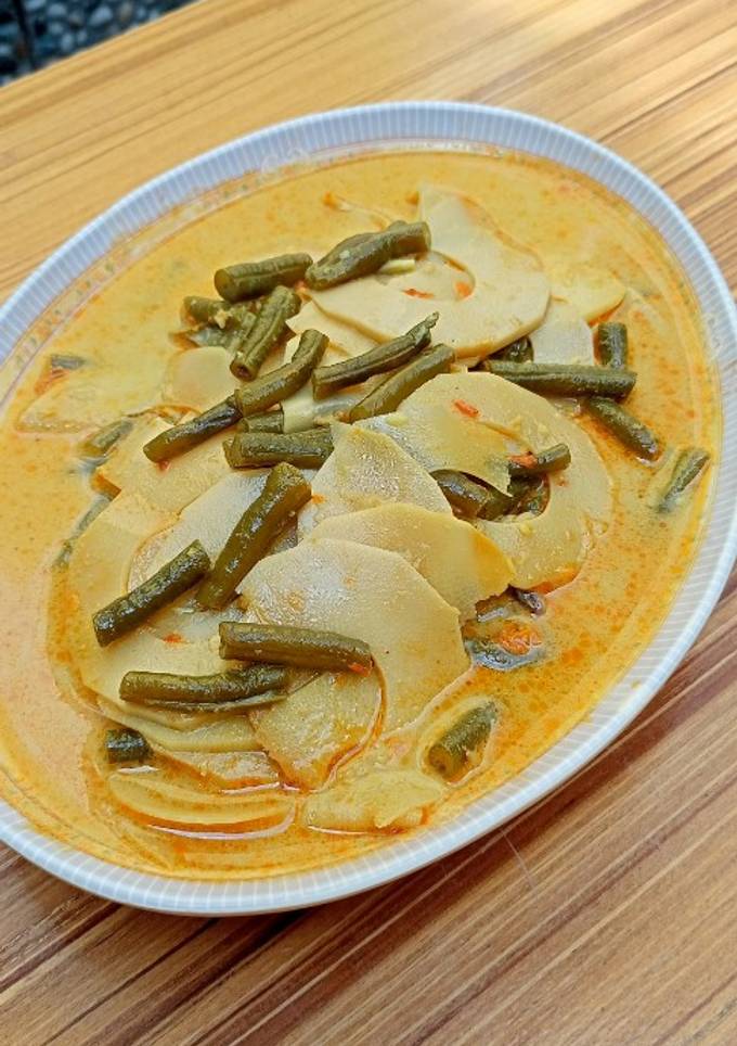 Resep Lodeh Rebung dan Kacang Panjang oleh Kirana Zaqueena - Cookpad