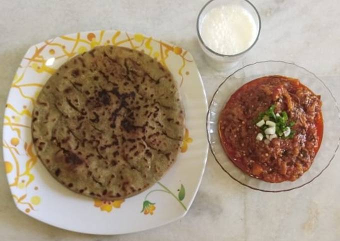 Baingan ka Bharta Bajre ki Roti Recipe by Deepti Vivek Chhatbar - Cookpad