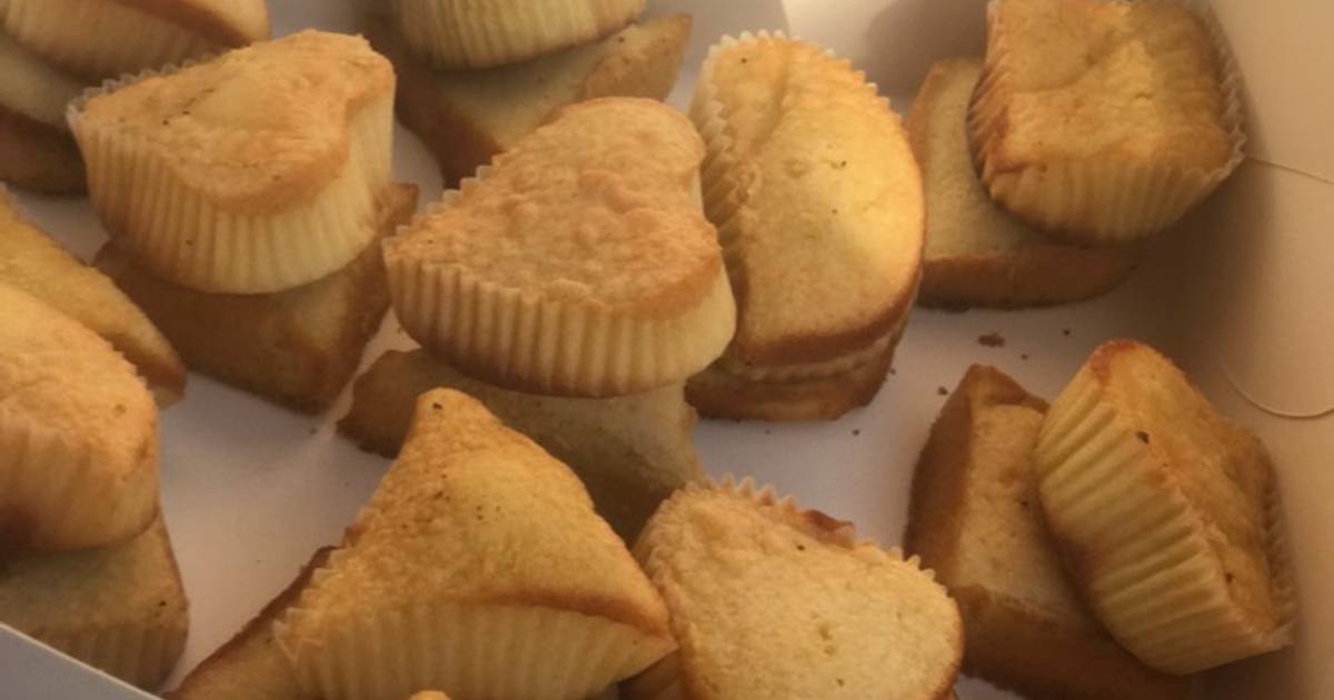 Cupcake 🧁 Recipe by Nafisa Balarabe sarki - Cookpad