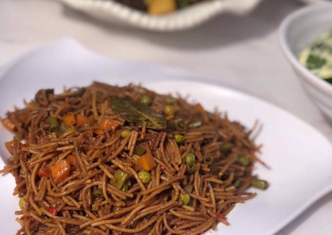 Brown Spaghetti Recipe by H Maigaree - Cookpad