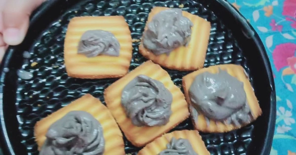 Super Biscuite Snack(kids Favorite) Recipe by Nosheen Arts and cooking ...