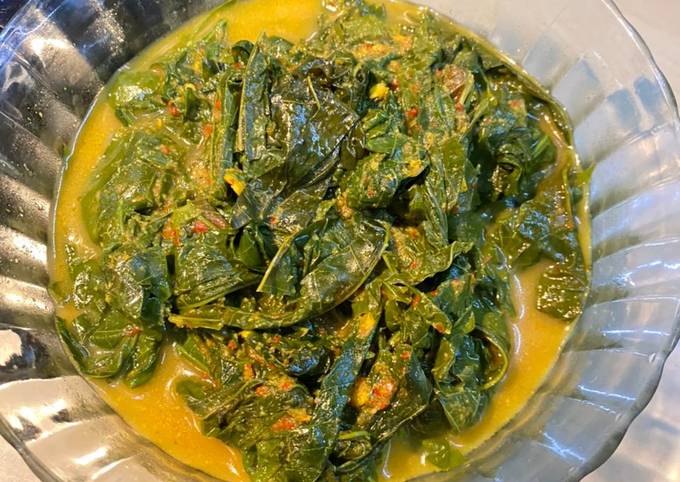 Resep Daun singkong masakan padang oleh ita surya - Cookpad