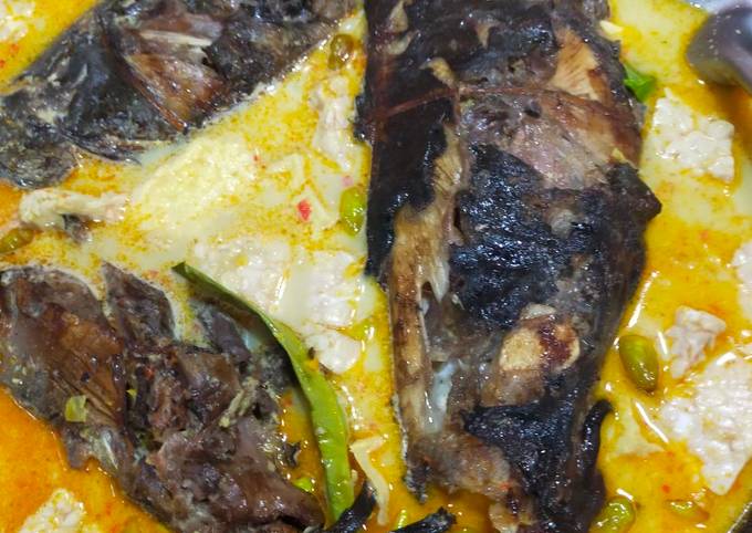 Resep Mangut Ndas Manyung - Khas Juwana oleh Nadia Putri - Cookpad