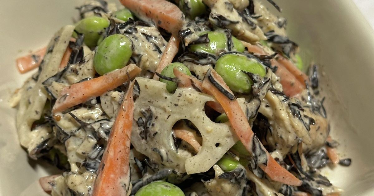 Hijiki, Lotus Root, And Edamame Salad (For Family Only) Recipe By 山本十郎太