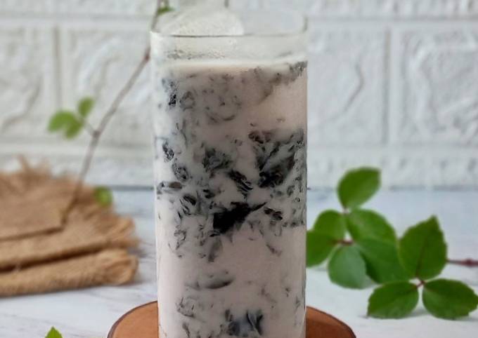 Resep Es Lumut Cincau oleh Vey Alodia's Kitchen - Cookpad Resep Es Lumut Cincau oleh Vey Alodia's Kitchen - Cookpad