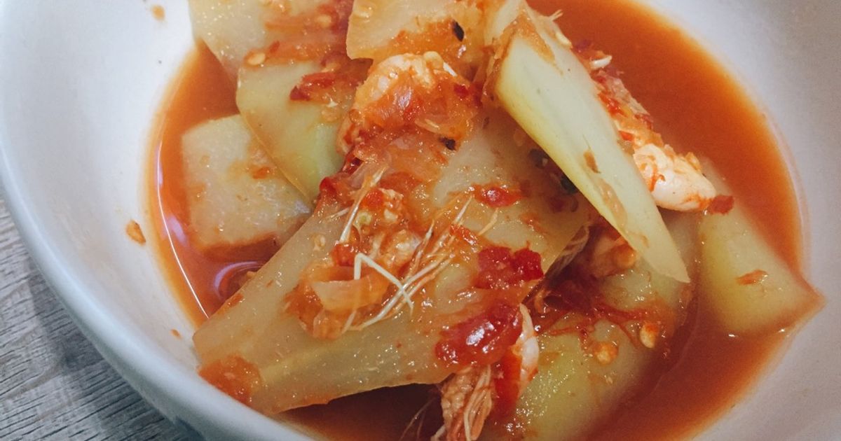 Gaeng Som (Thai Sour Curry) With Green Papaya And Shrimp Recipe by Ploy ...