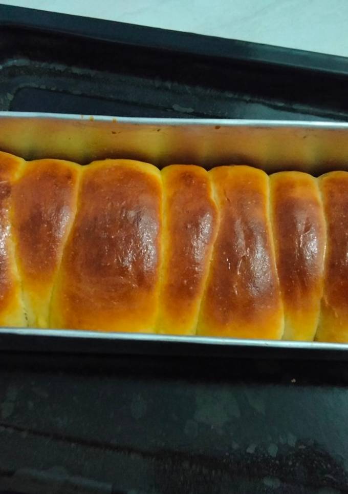 Resep Roti sobek isi coklat tanpa ulen. No ribet lembut banget asliiii oleh Rara andriani - Cookpad