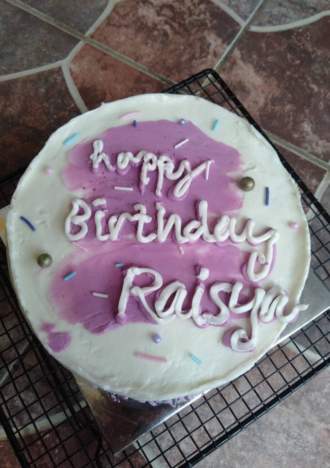 Resep Cake Ultah Sederhana oleh Yuyun - Cookpad