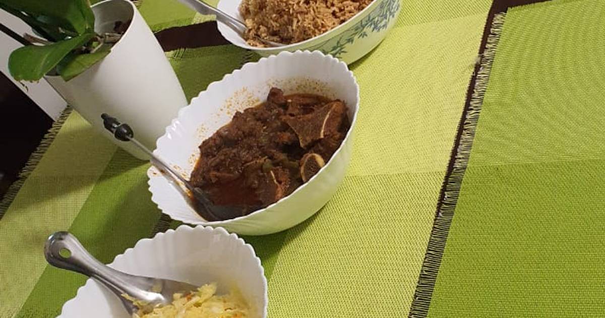 Pilau, beef stew, carroted cabbage and chapati Recipe by Pamela Akinyi ...