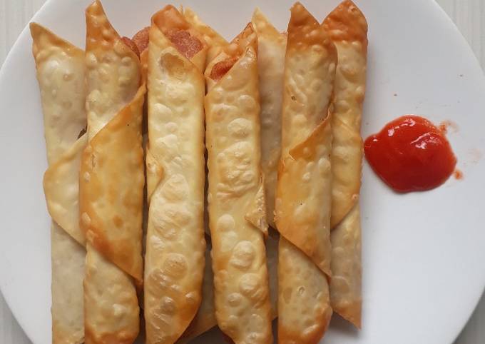 Resep Sosis Selimut Pangsit oleh Dapoer Aisyah - Cookpad