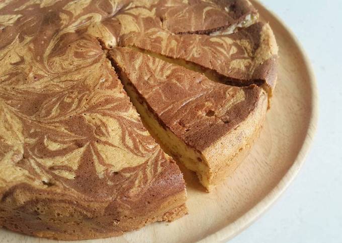 Resep Marble Butter Sponge Cake (Tang Mien Method) oleh Kezzie Ali ...