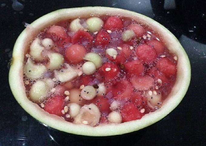 Resep Es Buah rasa Pisang Susu oleh Apsonalia Tan - Cookpad