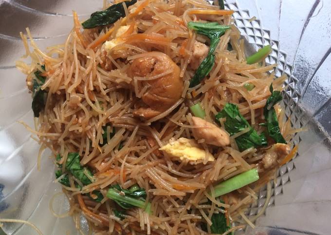 Resep Bihun goreng sederhana oleh Wiwik Arlinawati - Cookpad