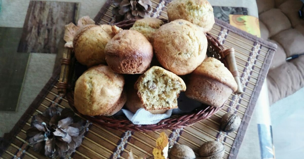 Muffins With Walnuts And Fig Jam Recipe by Rumiana - Cookpad