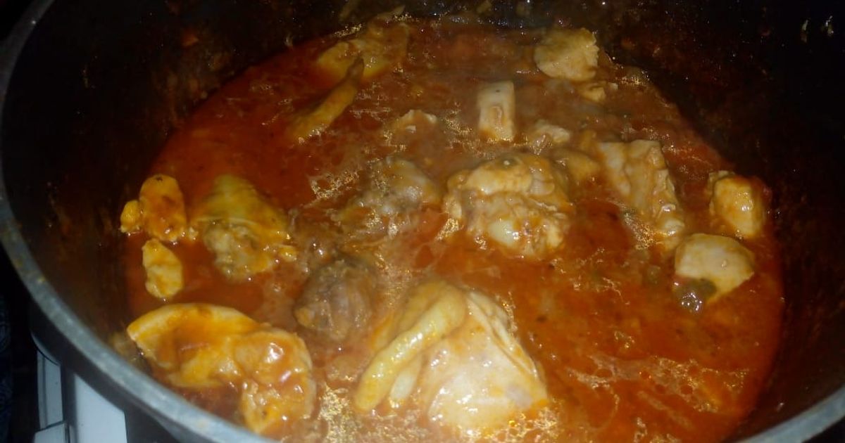 Salsa/ Tuco De Pollo Receta de Saria - Cookpad