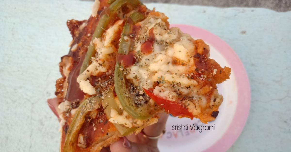 Instant bread pizza Recipe by Minnie Vagrani - Cookpad