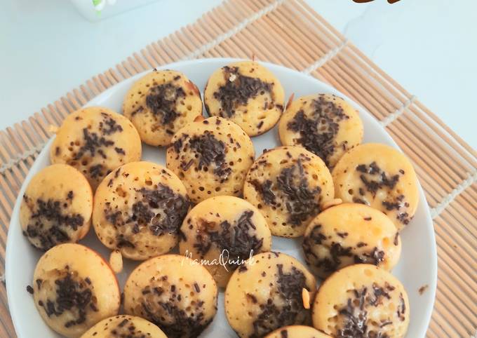 Resep Kue cubit jajanan anak SD oleh Mamaquink - Cookpad
